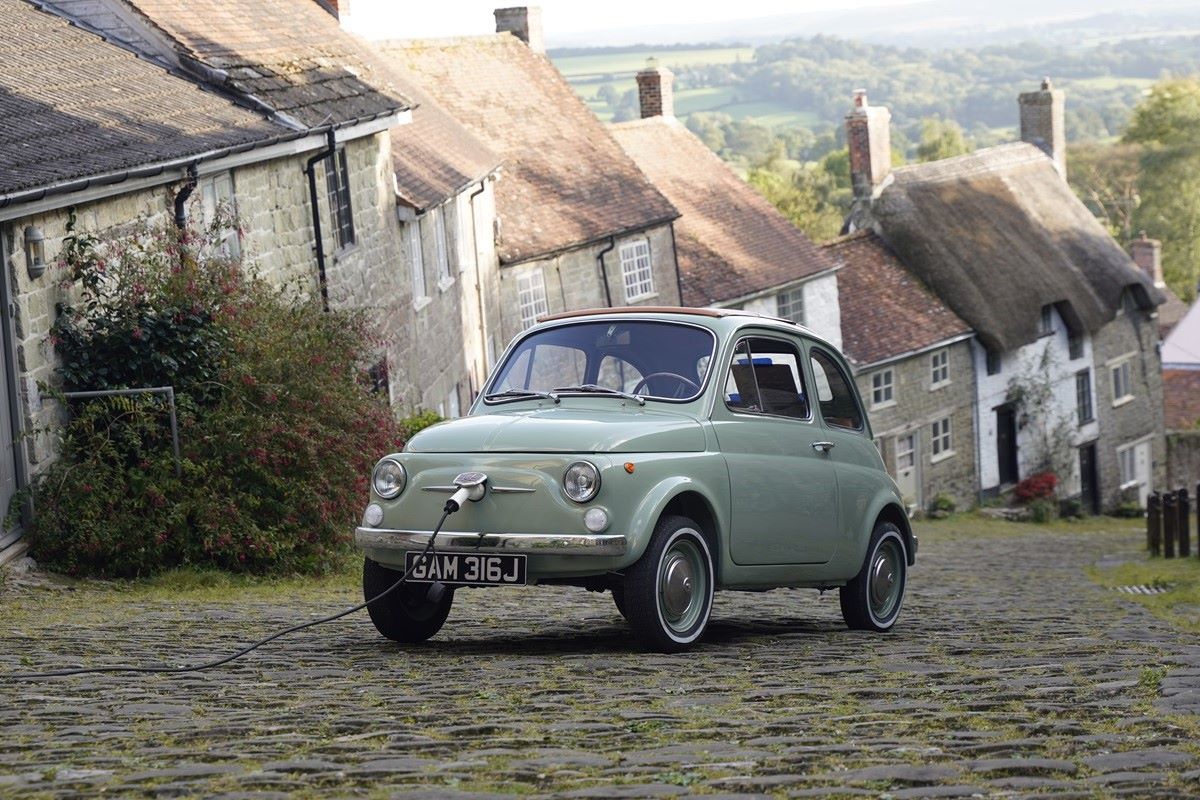 Bespoke Electric Conversions of Classic Cars - Our Man On The Ground ...